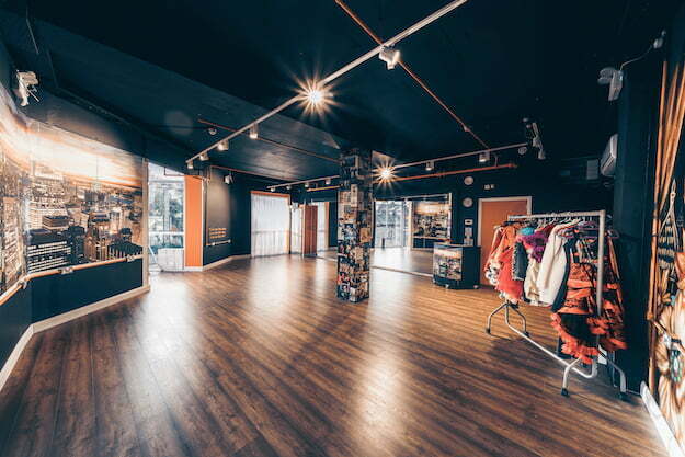 Miss Ali's New Home - Miss Ali Stage School