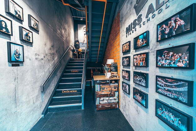 Miss Ali's New Home - Miss Ali Stage School